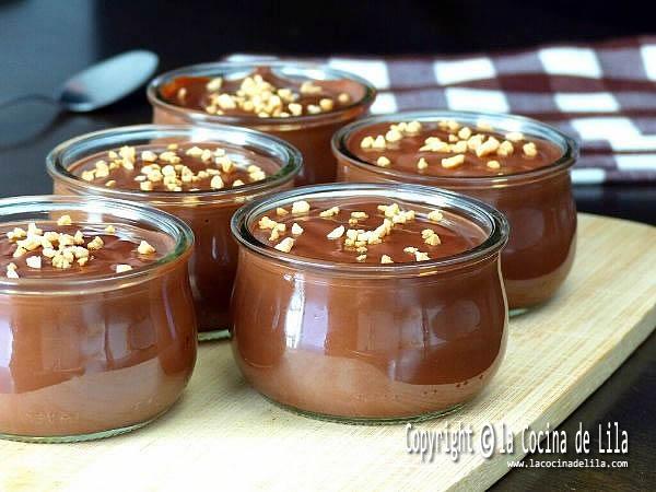 Natillas de chocolate cremosas y fáciles de preparar